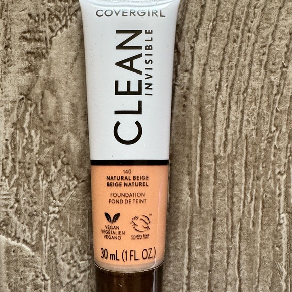 COVERGIRL | Makeup | Covergirl Clean Invisible Foundation Natural Beige ...